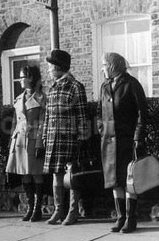 DREAM ACT - TEXAS: Three Women at a Bus Stop