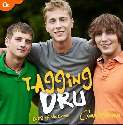 Die Skommel Kas: Corbin Fisher - Tagging Dru (Elijah & Simon)