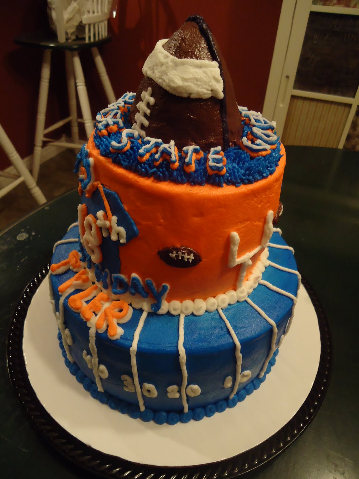 Cat's Cake Creations: Boise State Bronco Birthday Cake