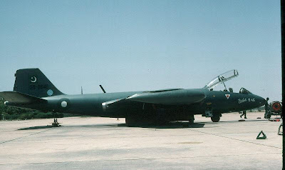 AIRCRAFTS OF PAKISTAN AIR FORCE: DECOMMISSIONED AIRCRAFT – B 57 “BABA ...