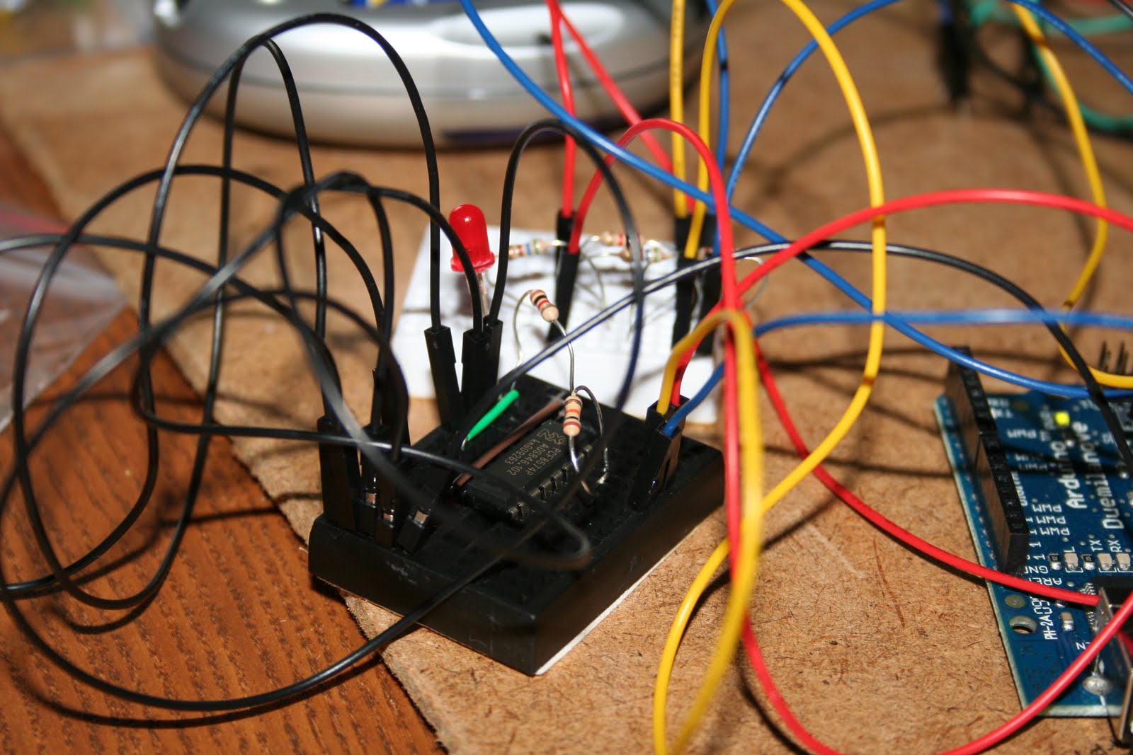 Circuits for beginners: Project: Rolling the dice, expanding the ...