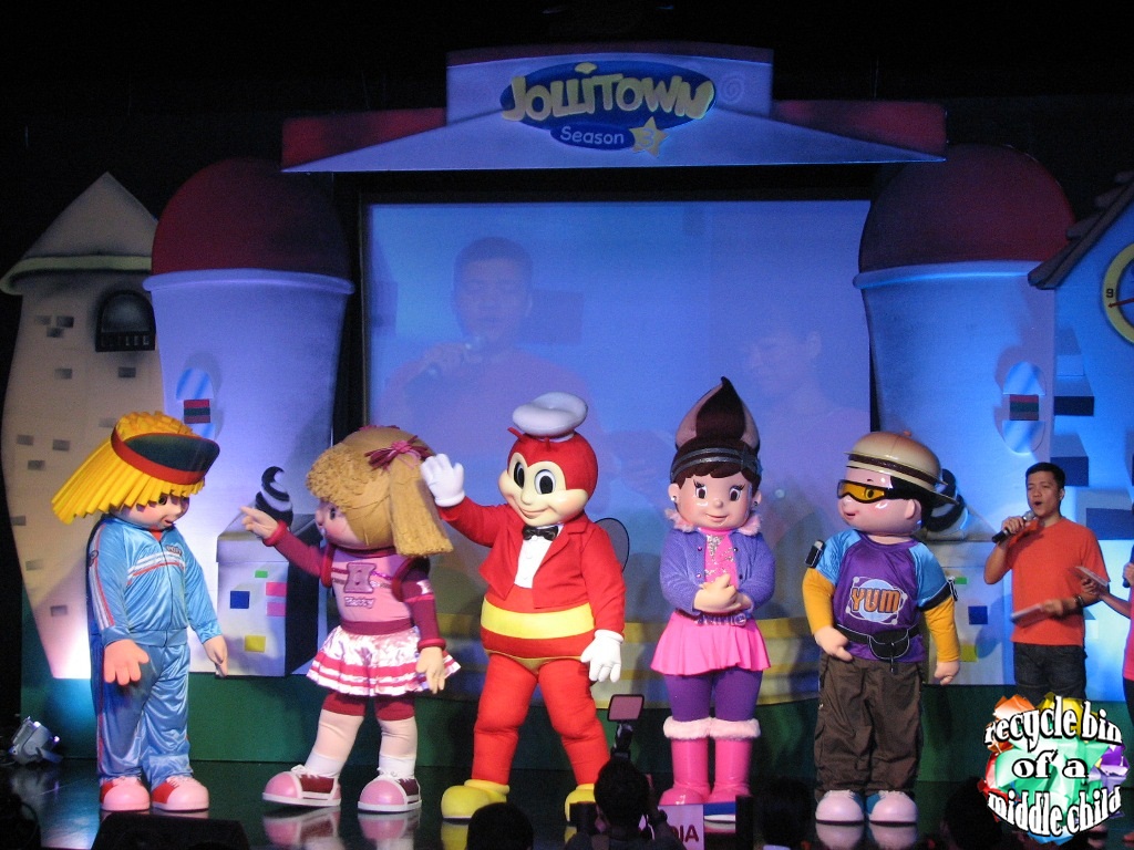 lafanggero: A Jollier Season 3 for Jollibee’s Jollitown