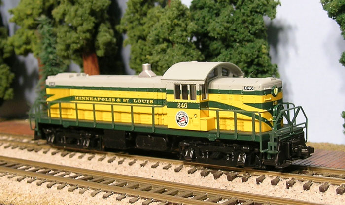 N Scale DCC Decoder Installs: TCS CN in an Atlas Classic RS1