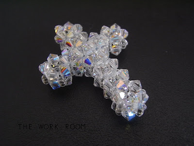 The Work Room: TWR038 Beaded Cross Pendant Tutorial