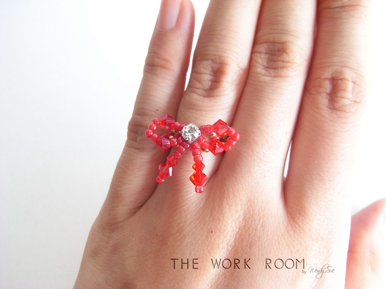 The Work Room: TWR055 Pretty Bow Ring Tutorial