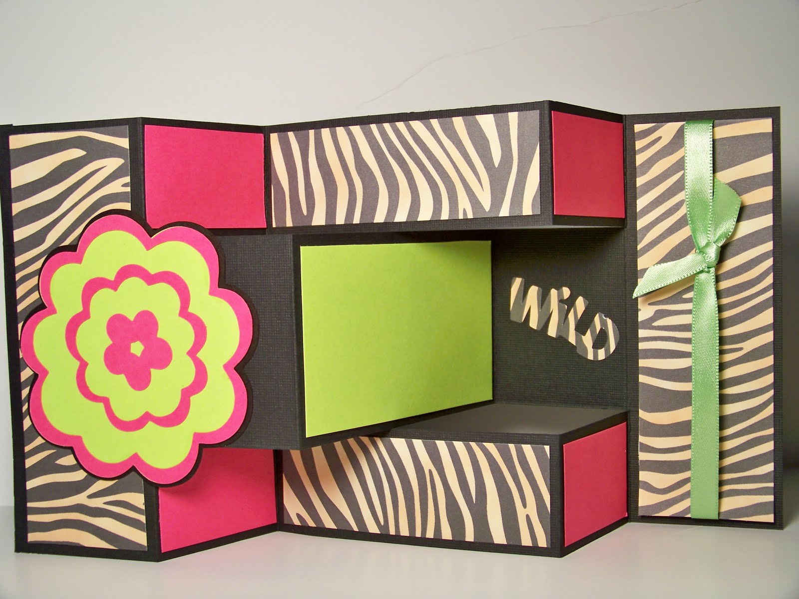 ~~~Cares of Kerri~~~: Tri-Fold Cards - LOVE THEM!