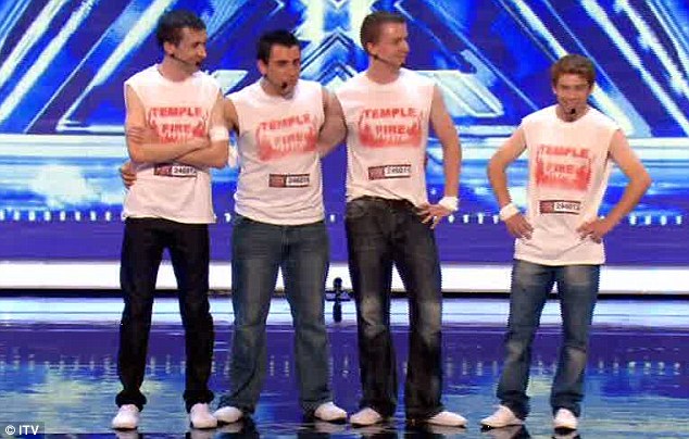 X Factor 2010: Cheryl Cole gets serenaded by a lifeguard as guest judge ...