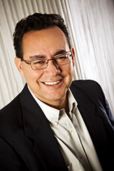 We are here!: Augusto Cury Biography