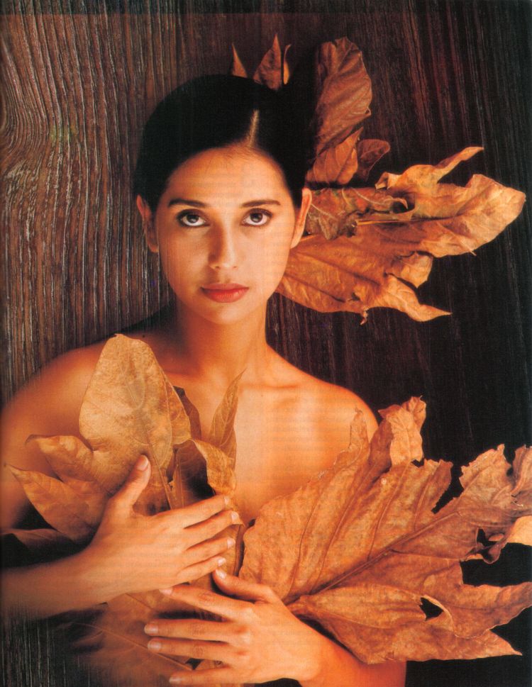 Buzzimage: Ayu Azhari #1