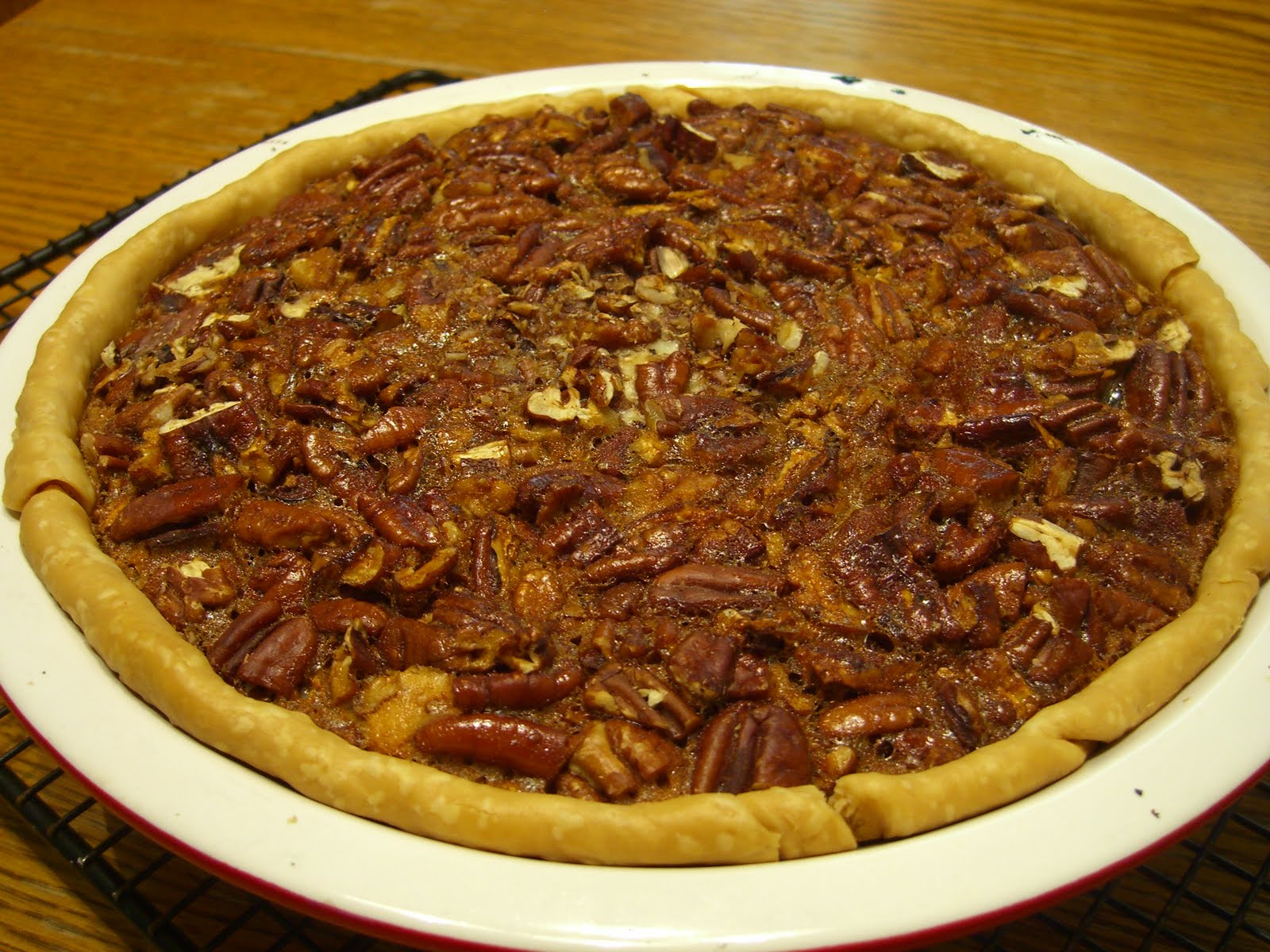 Hungry Happy Healthy: Pecan Cheesecake Pie - Labor Day Menu Dessert