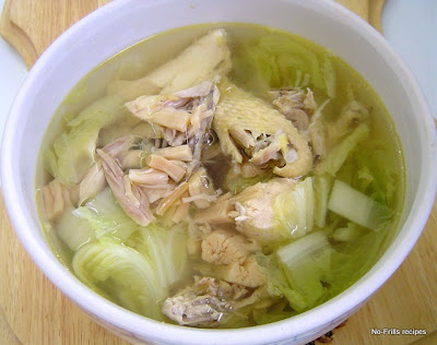 Double boiled chicken and scallop soup