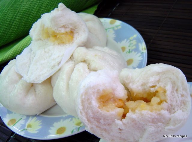 Cream Custard Bun ~ Pau