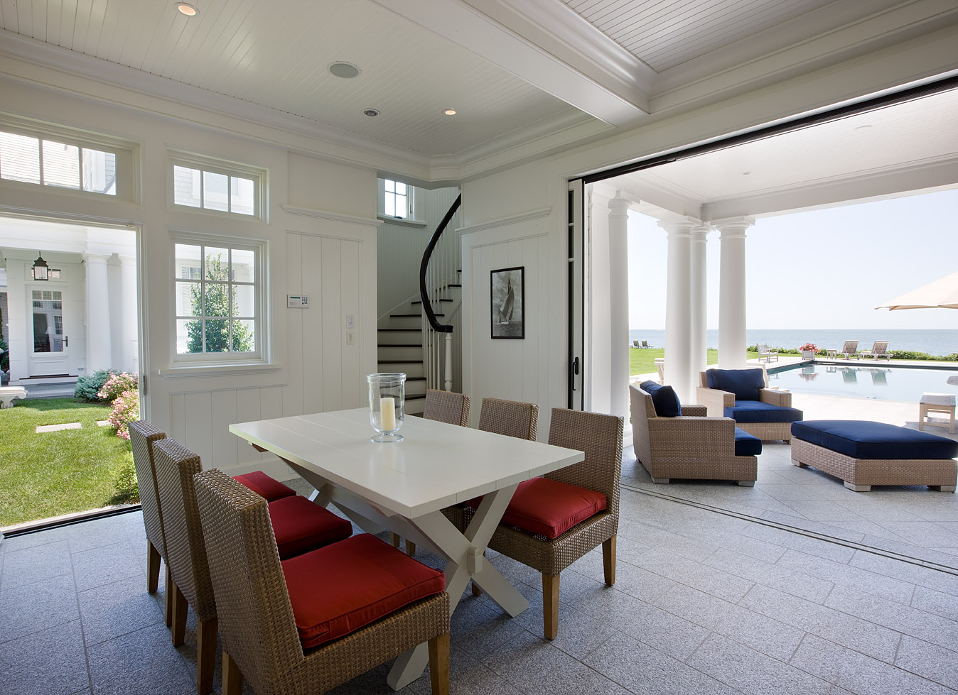 interior sweet design: A Coastal Dream by Catalano Architects