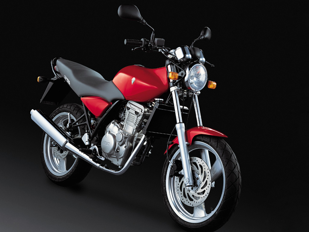 Super Bikes Photo: MZ_RT_125_Red