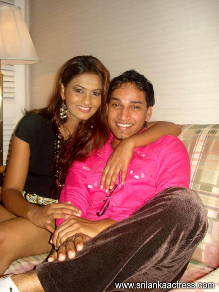 sri lanka actress and models: Piyumi Purasinghe