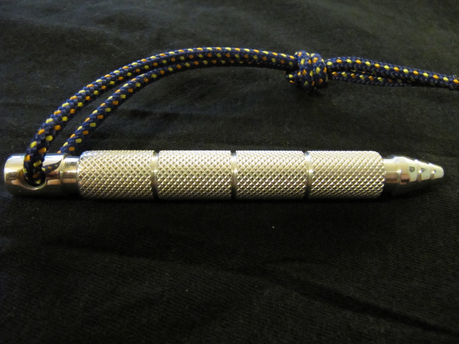 COLLECTION: aluminium mini kubotan