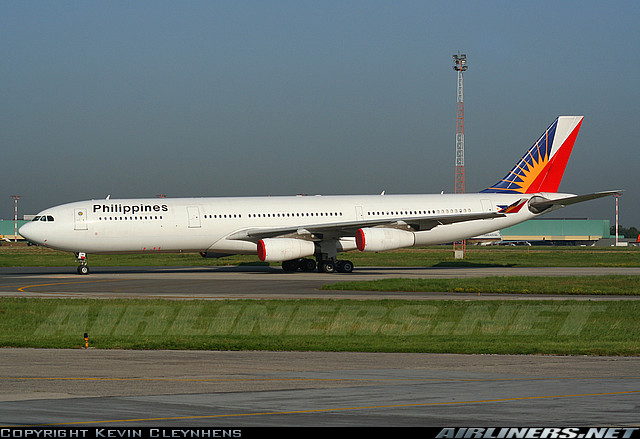 StrongPh Blog: Images of Philippine Presidential Chartered Flight