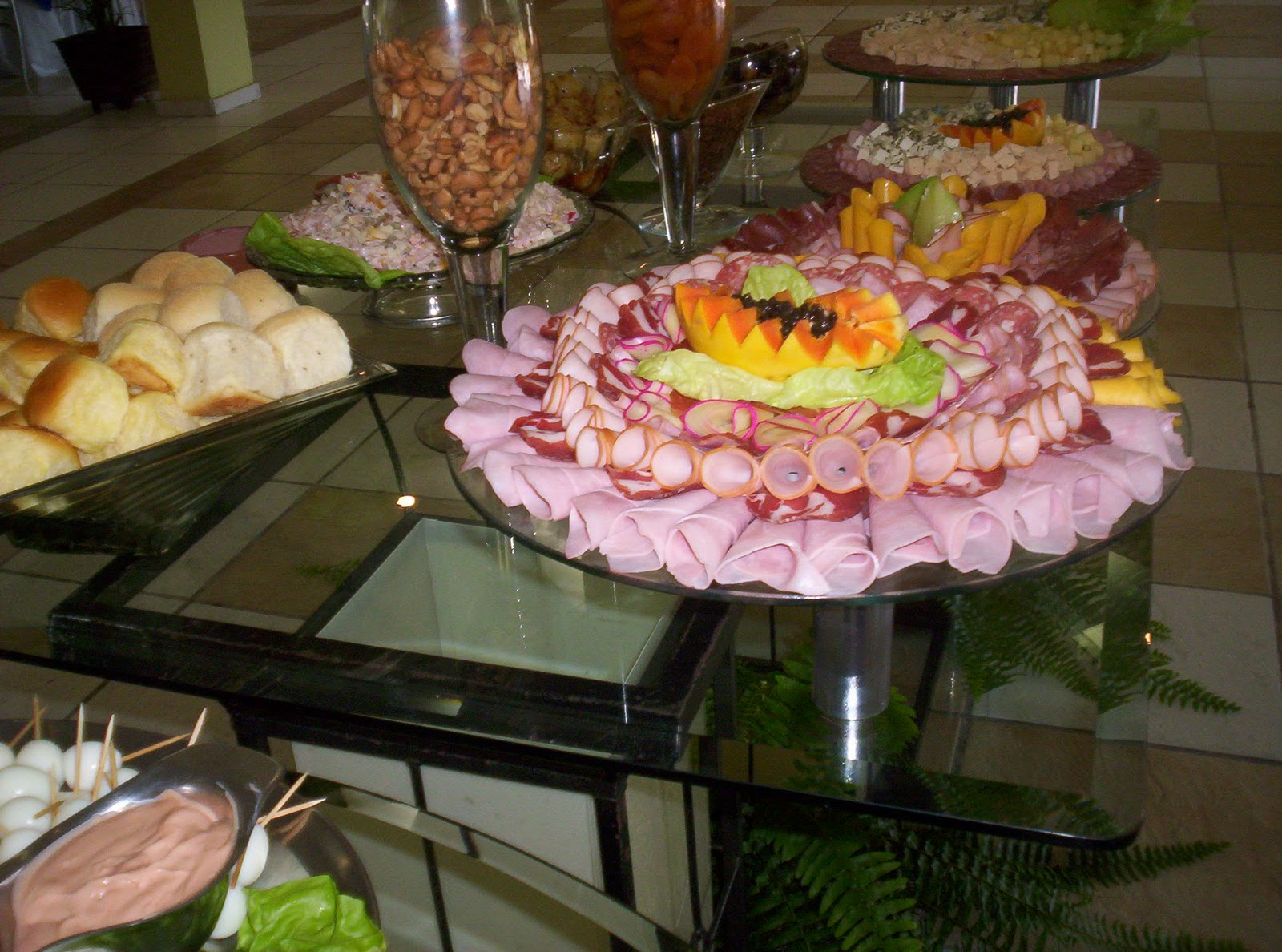 Oliveira Buffet: Mesa de Frios