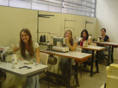 Trashy Vogue | por Jacqueline I.: Faculdade: Design de Moda