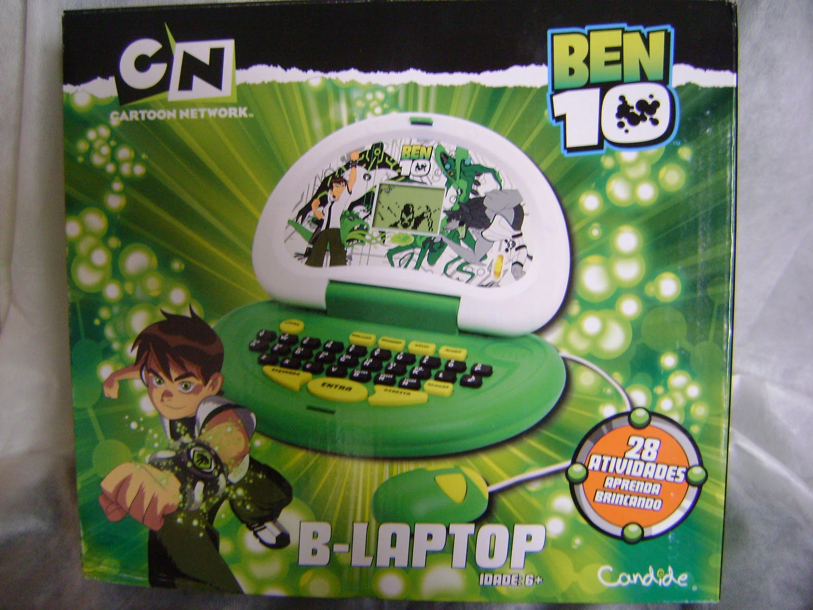 Cantinho Maara: LAPTOP DO BEN 10 - CANDIDE