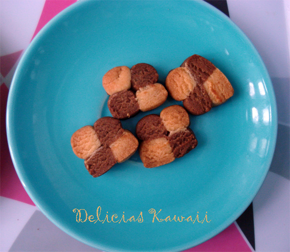 Delicias Kawaii: Galletas bicolor