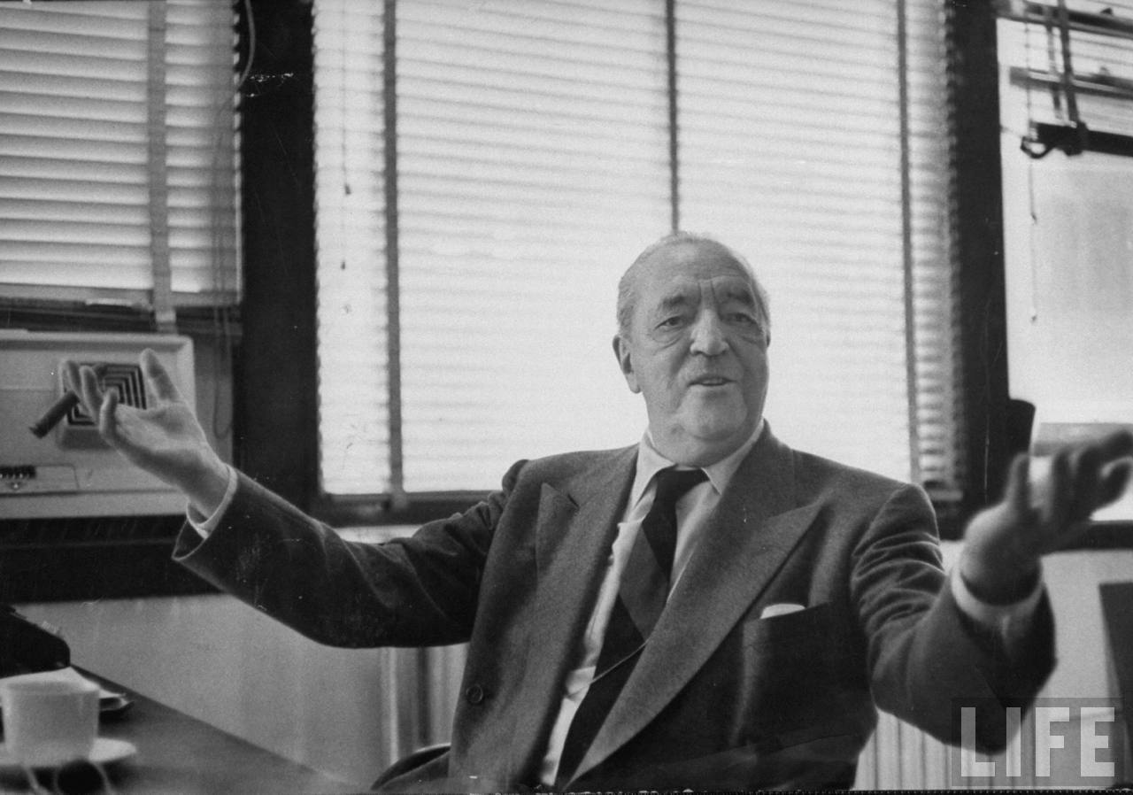 CaViCa Proyectos de Arquitectura: Mies Van Der Rohe (1886-1969)