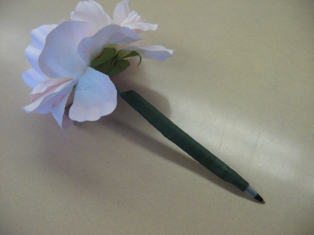 Chez Renée: Flower Pens!