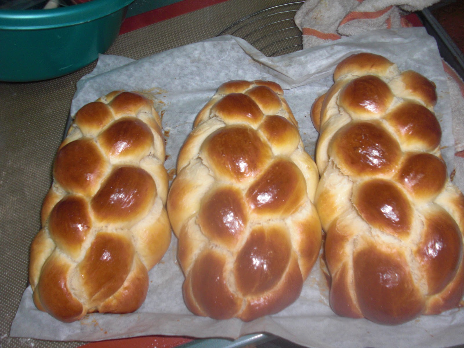For the Love of Bread: The Jewish Holiday Baker's Ultimate Challah