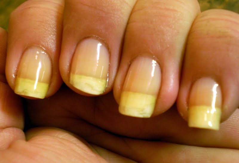 Tameriska: Look away NOW - (almost) unpolished nails alert, lol