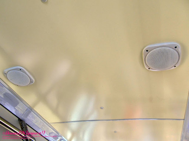 (buses[IN]gapore!): SMRT Buses : ZhongTong Hybrid LCK6121GHEV (SMB137A)