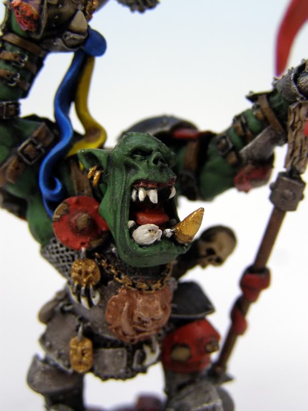 Warhammer Fantasy Miniatures Gallery: Orc Battle Standard Bearer