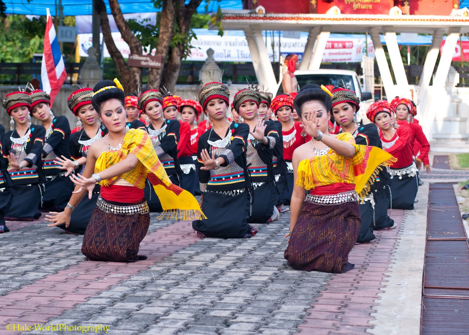 Allen's World: Ubon Ratchathani Candle Festival - Part 3 - Conclusion