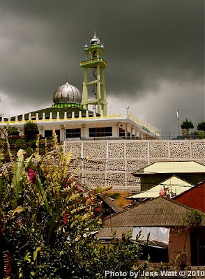 MASJID PHOTOGRAPH: Masjid Di Pulau Bali Dan Nusa Tenggara
