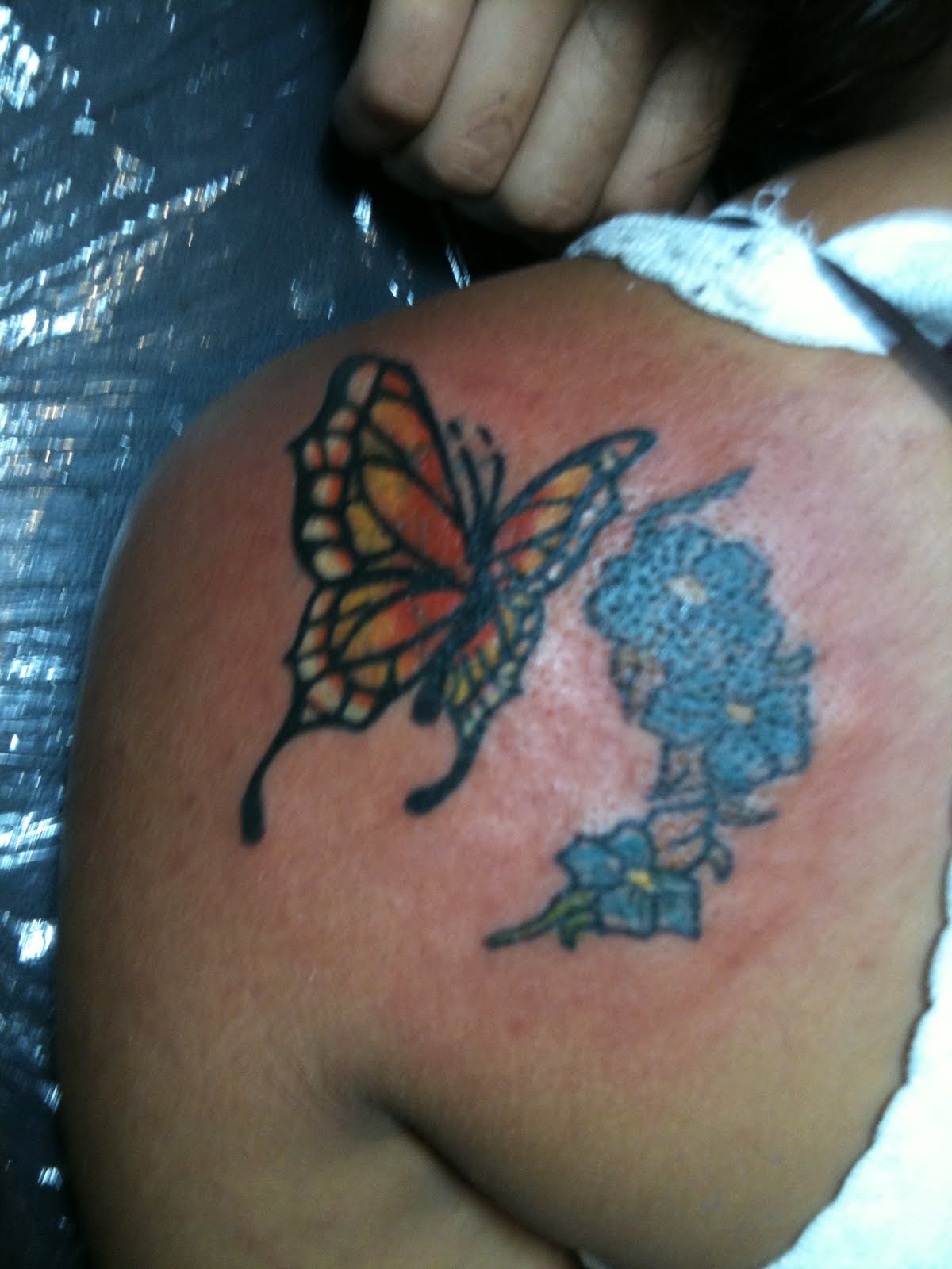 Kayan Tattoo: Mariposas