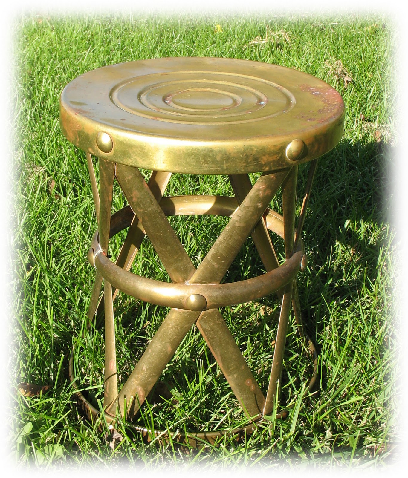 Trinket's Vintage Treasures: Steampunk stool?