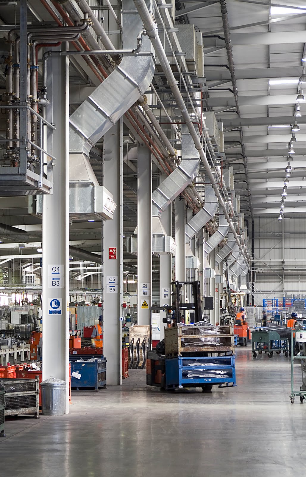 Reznor warm air heaters provide cost savings for commercial ...