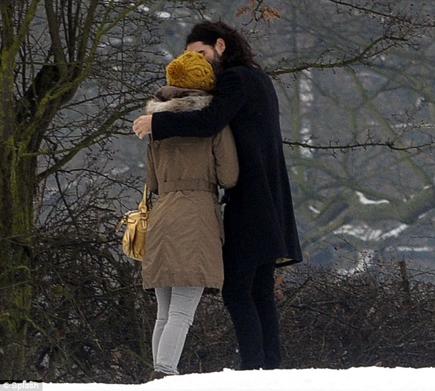 Valentine's Day Wallpapers: Valentine's Day Smooch Wallpapers