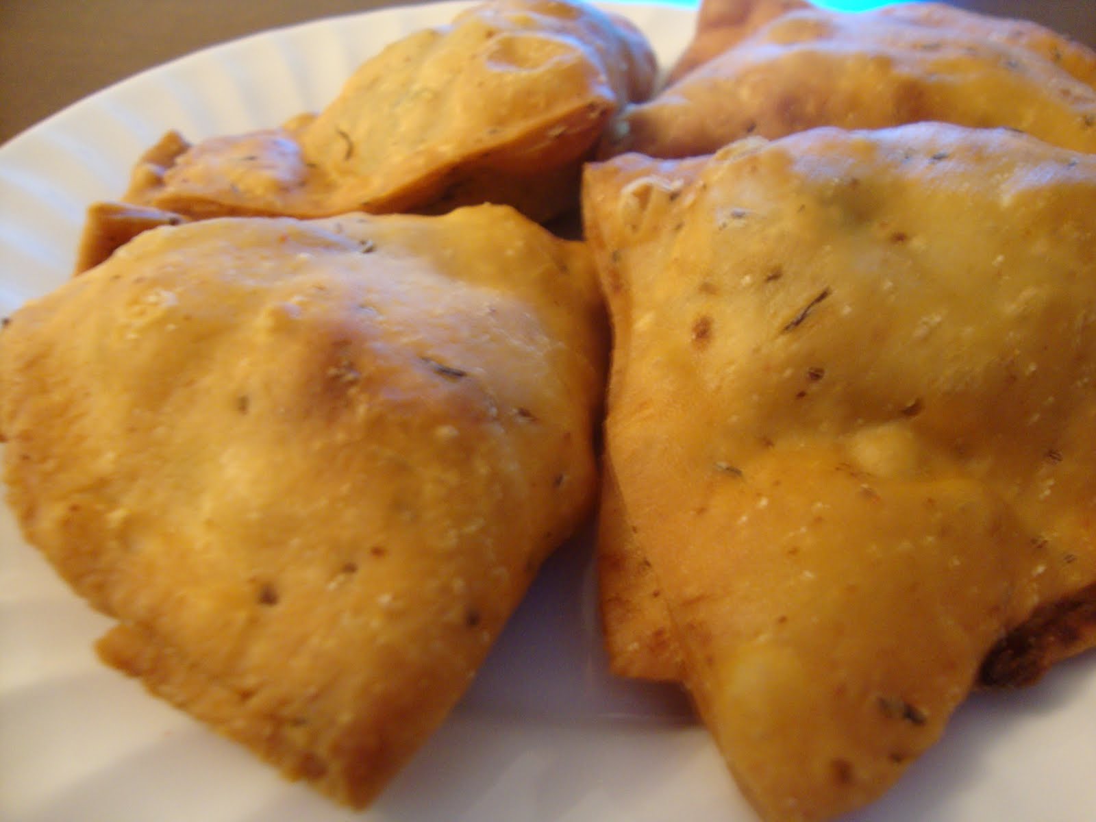 Tangy Notes: Samosa
