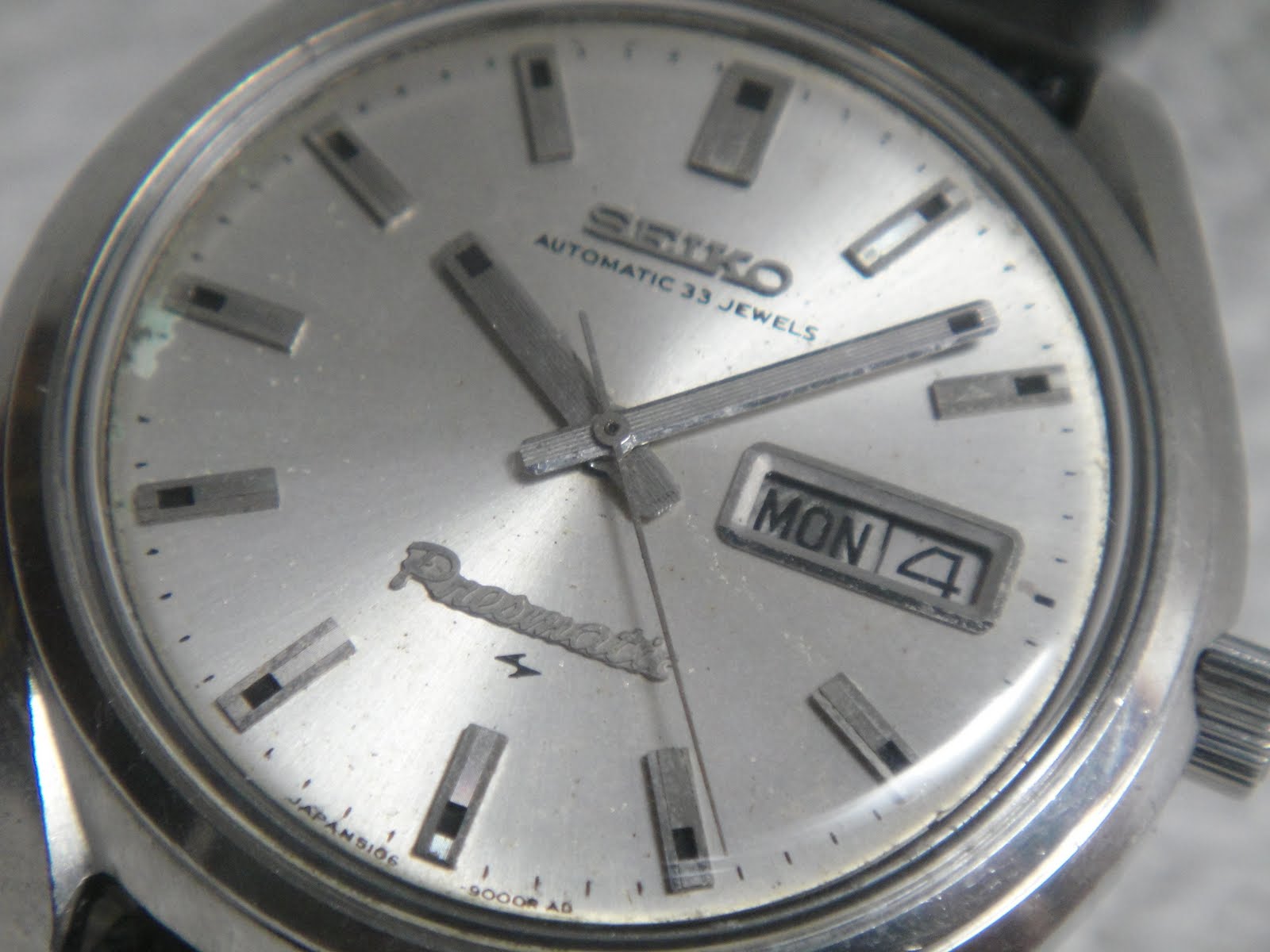 Antique Watch Bar: SEIKO PRESMATIC 5106-9000 SP01 (SOLD)