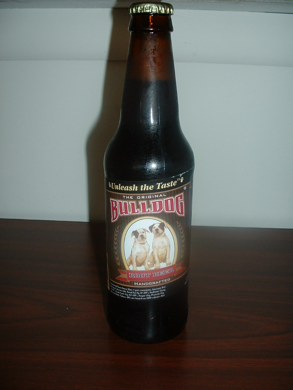 Kristen's Imaginarium: Root Beer Review: Bulldog