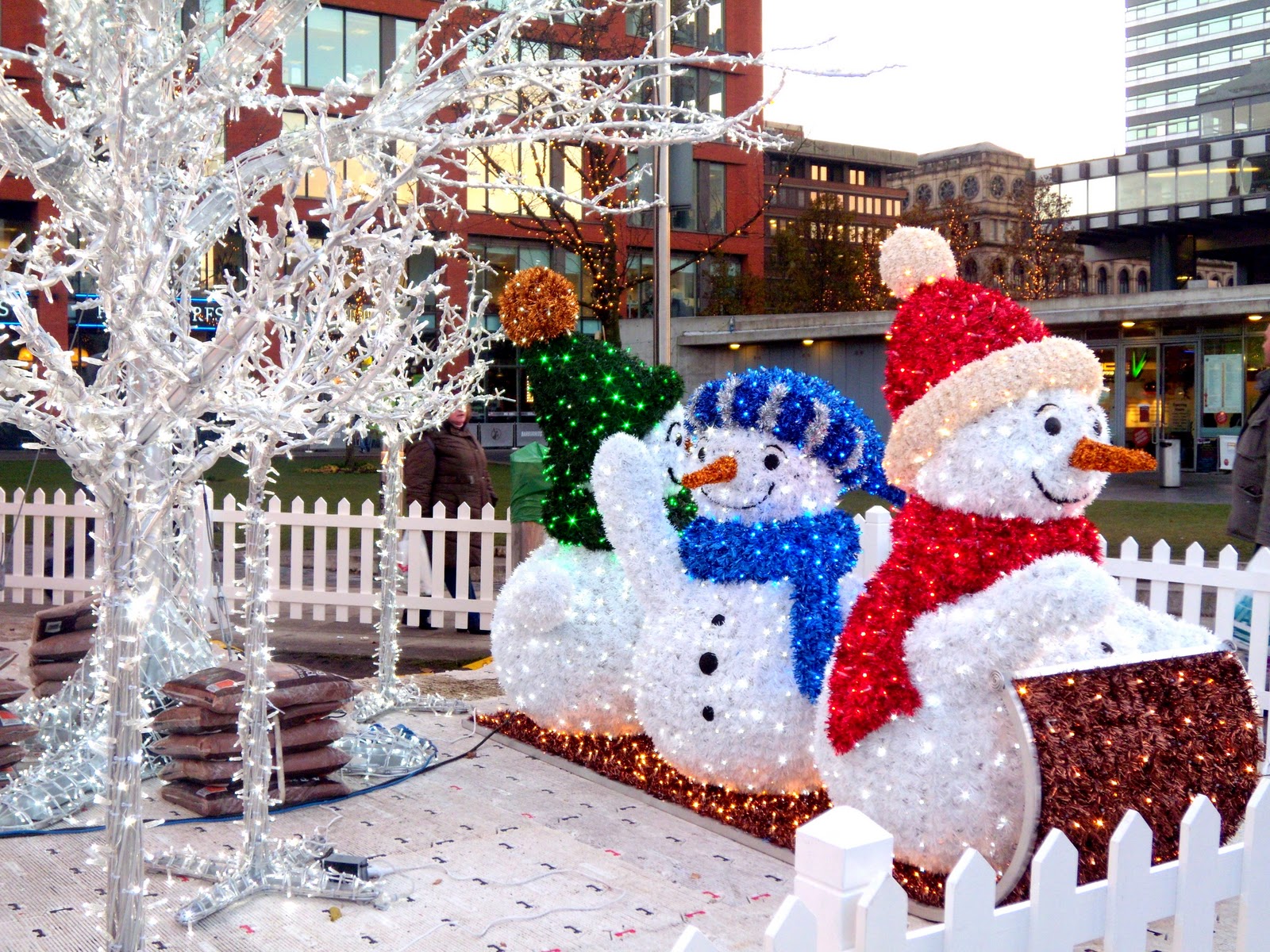 Green Eve: A Day in Manchester