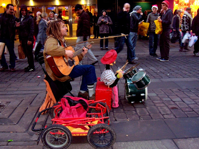 Green Eve: A Day in Manchester
