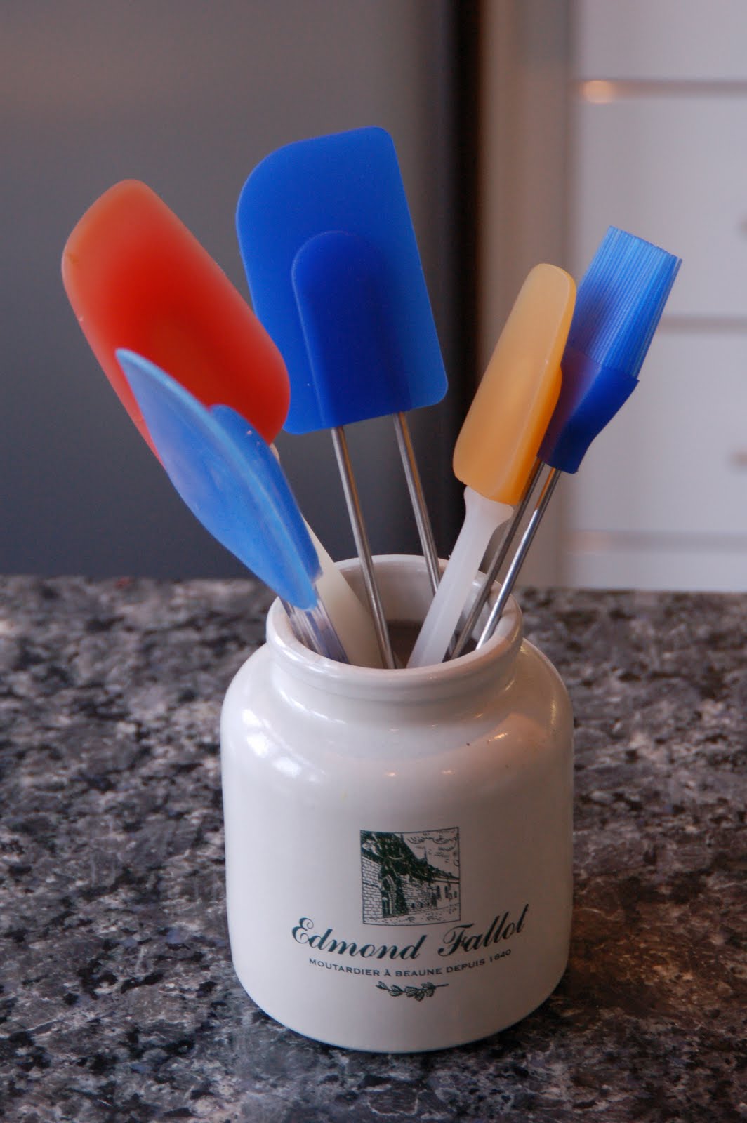 Recycled Mustard Pot for Kitchen Tools | Laurel McBrine