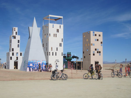 THOUGHTS ON ARCHITECTURE AND URBANISM: Living The Ephemeral City ...