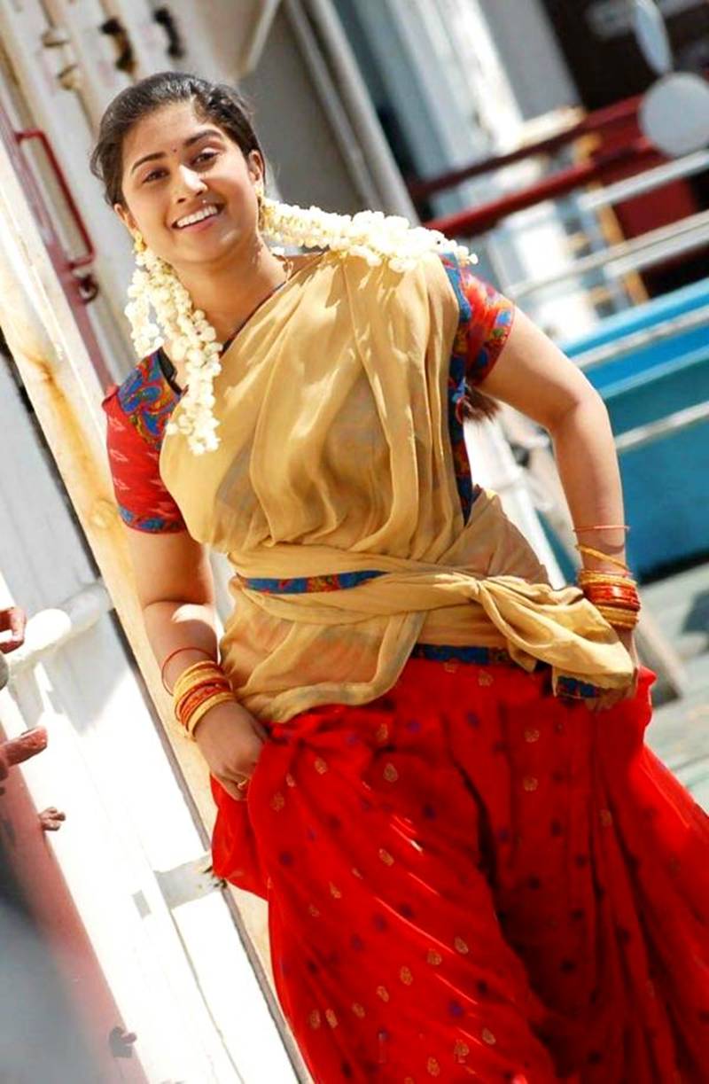 The Adventures Blog: Actress Baby Shamili Beautiful Stills