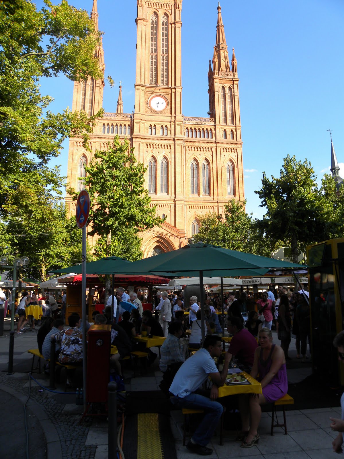 It's a Wonderful Life in Europe: 35th Rheingau Wine Festival 2010