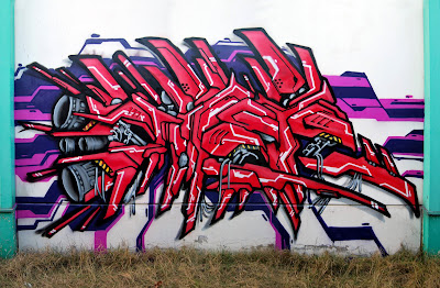 the mechanical monster: Typocraft Graffiti by Sniper - the mechanical ...