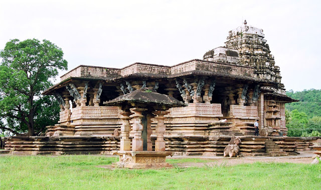 TEMPLE ARCHITECHTURE: RAMAPPA TEMPLE