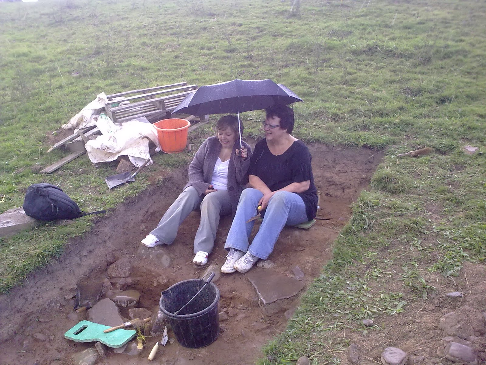 Caer Alyn Archaeological and Heritage Project Summer Dig 2010