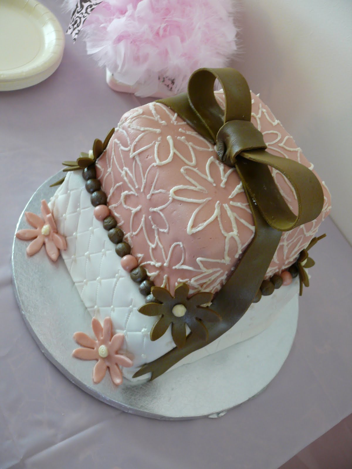 Bake me a Cake!: Stunning and Sweet